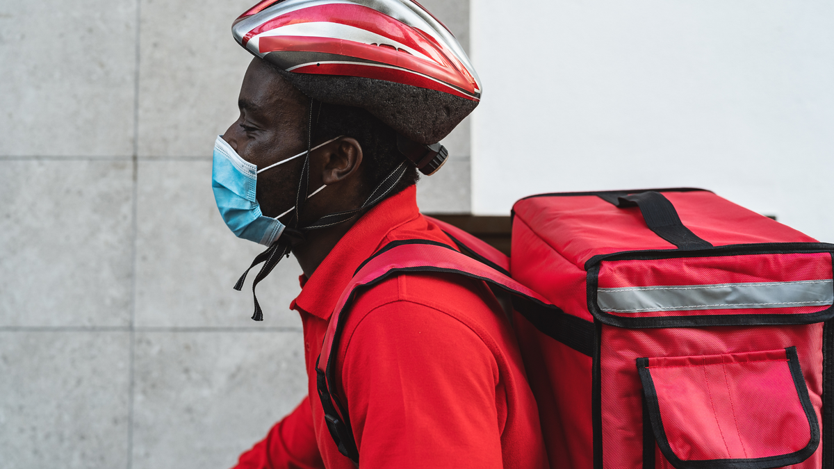 How to Maintain a Stylish Beard When Wearing Face Masks – Beard Guru ...