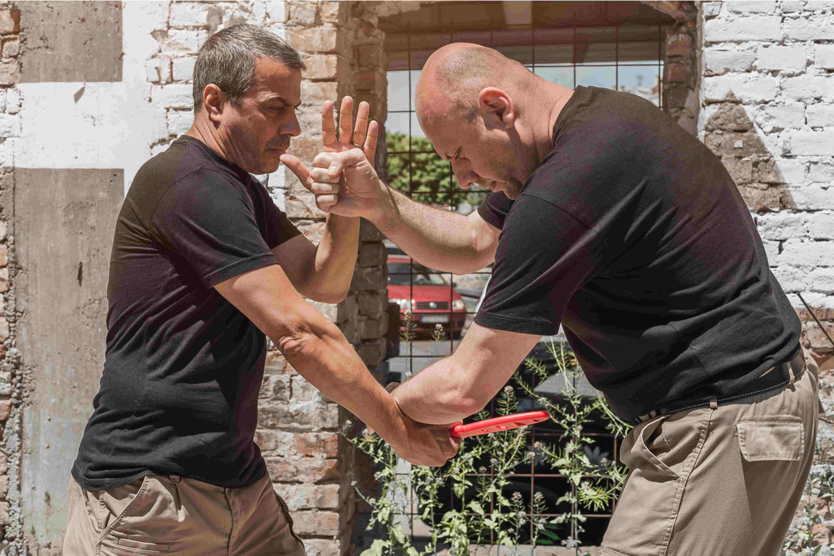 Self-Defense Techniques for Men: Staying Safe in Any Situation – Beard ...